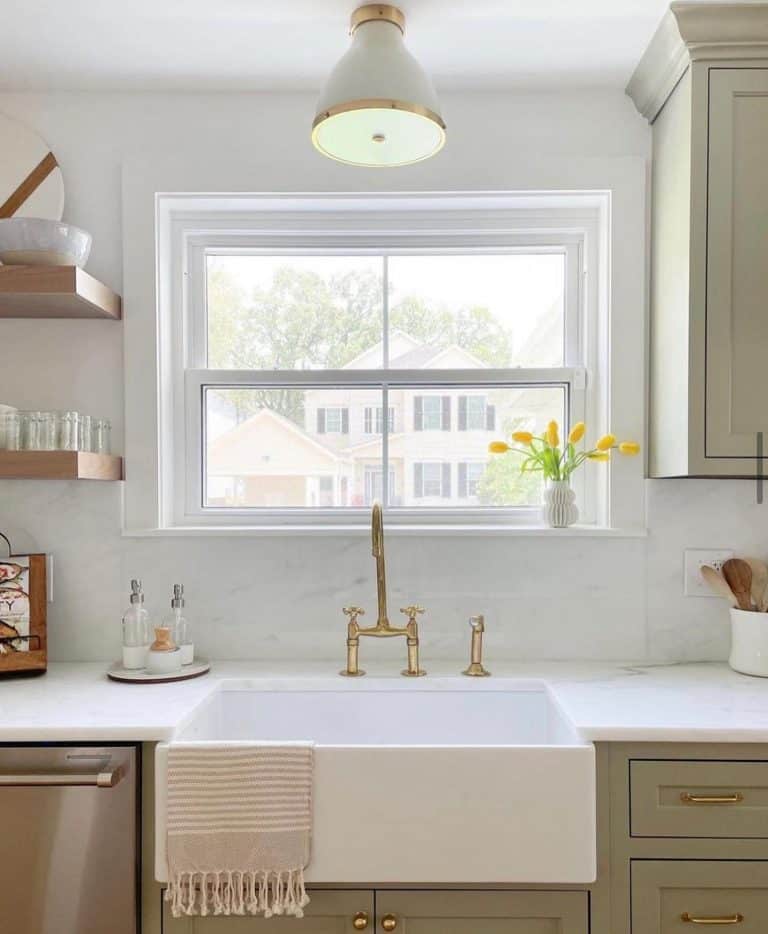 18 Over Kitchen Sink Lighting Ideas: Illuminating Your Cooking Space ...