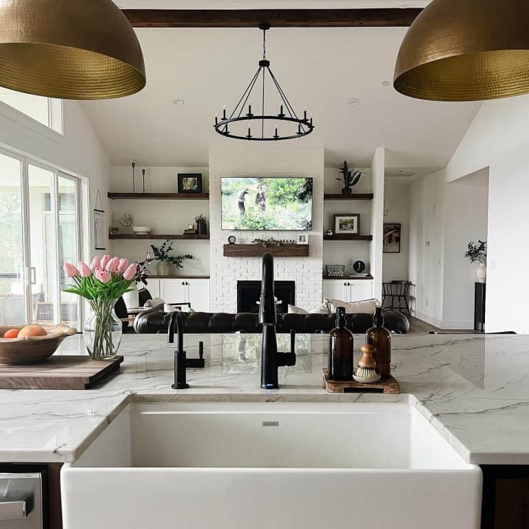 18 Over Kitchen Sink Lighting Ideas: Illuminating Your Cooking Space ...