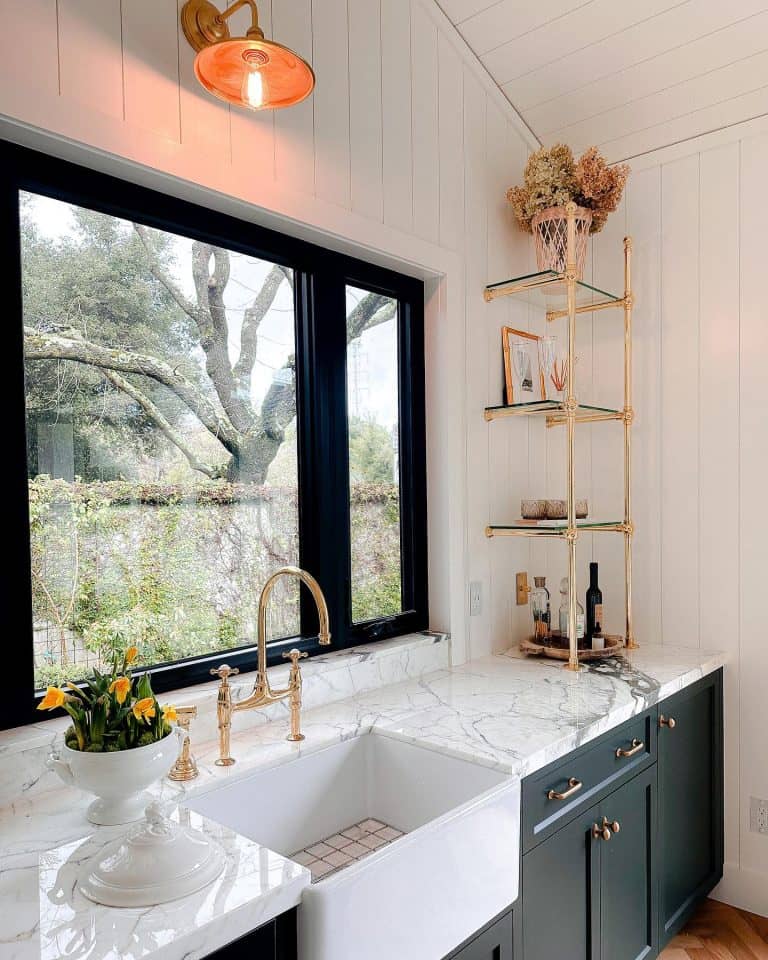 18 Over Kitchen Sink Lighting Ideas: Illuminating Your Cooking Space ...